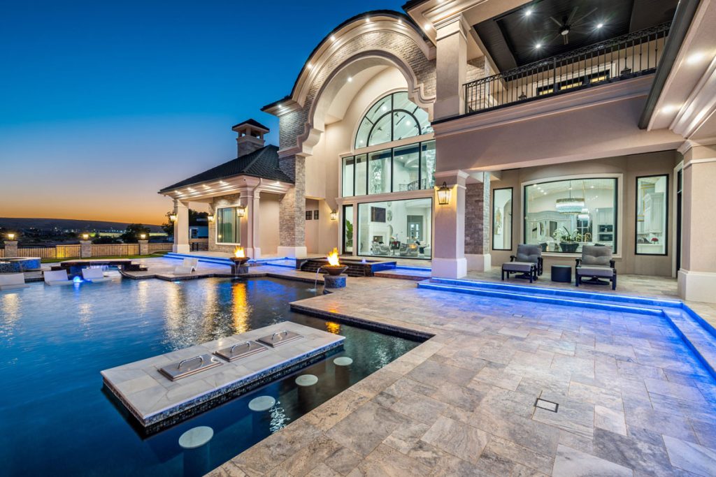 Modern Luxury Mansion with Classic Design Elements