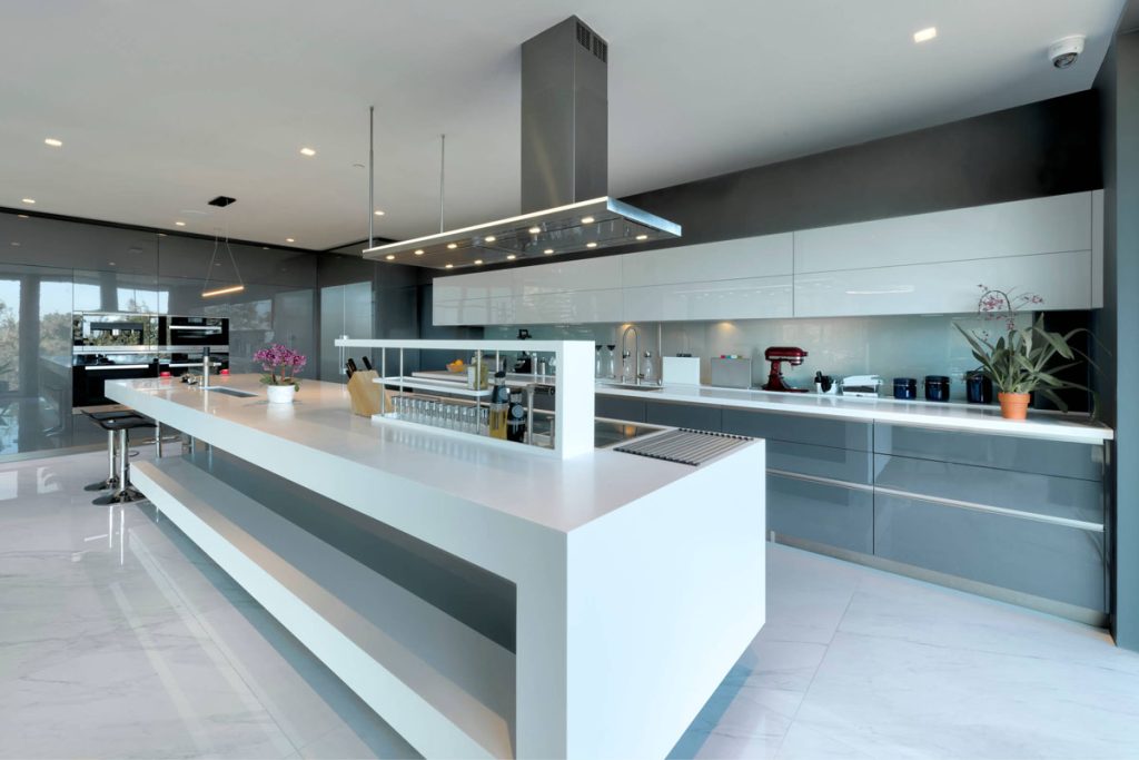 Ultra Modern High Tech Home Inspired by Science Fiction