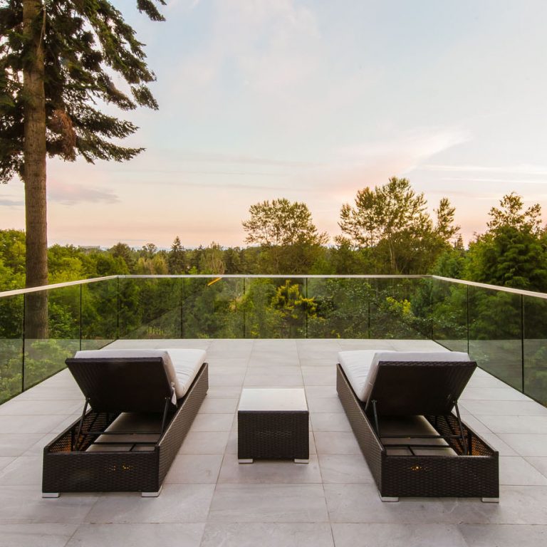 Modern Cantilevered Outlook Strikes a Captivating Balance | iDesignArch ...