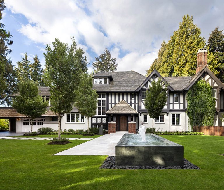 Modern Cantilevered Outlook Strikes a Captivating Balance | iDesignArch ...