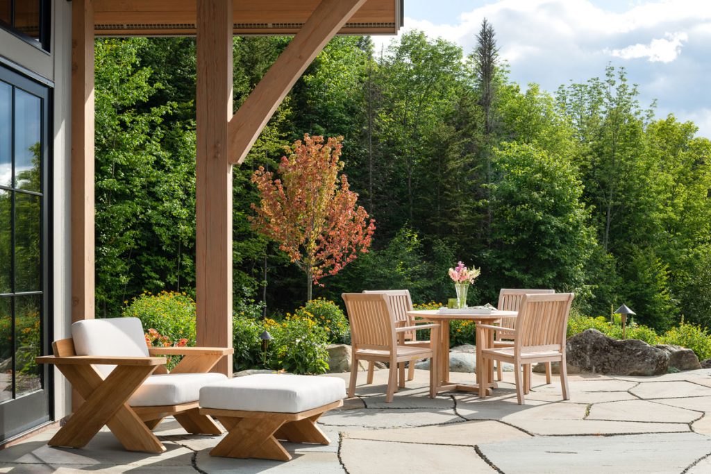 Private Mountain Retreat Amidst the Picturesque Countryside