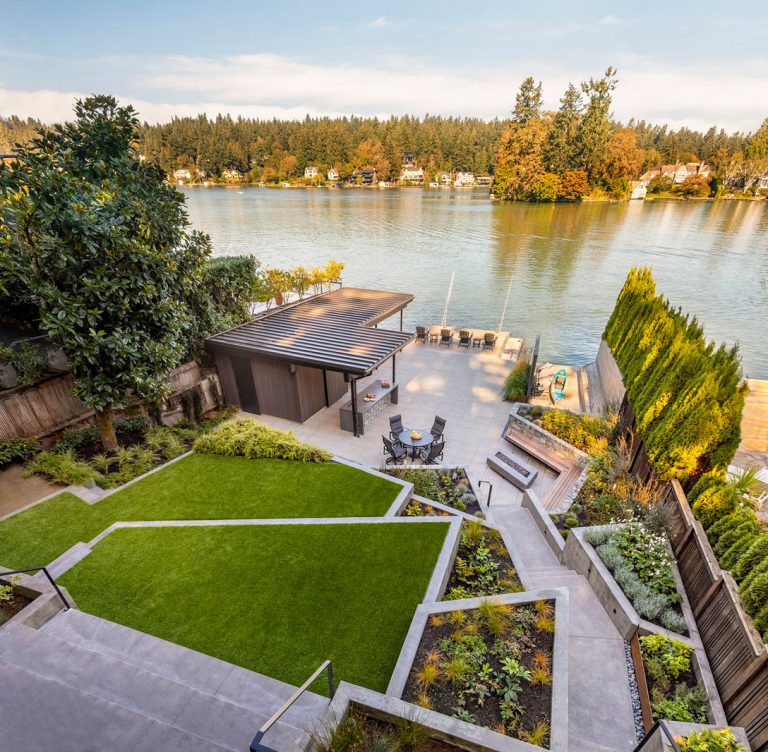 Striking Modern Lake House with Lakeside Terraced Backyard