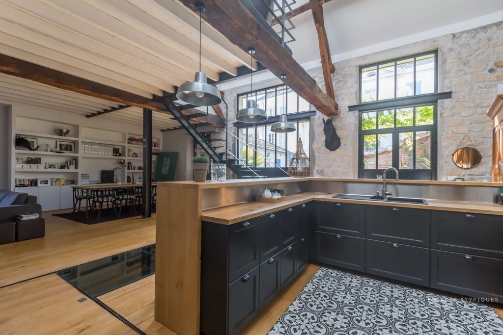 Former Stable Near Paris Converted into a Modern Residential Loft ...