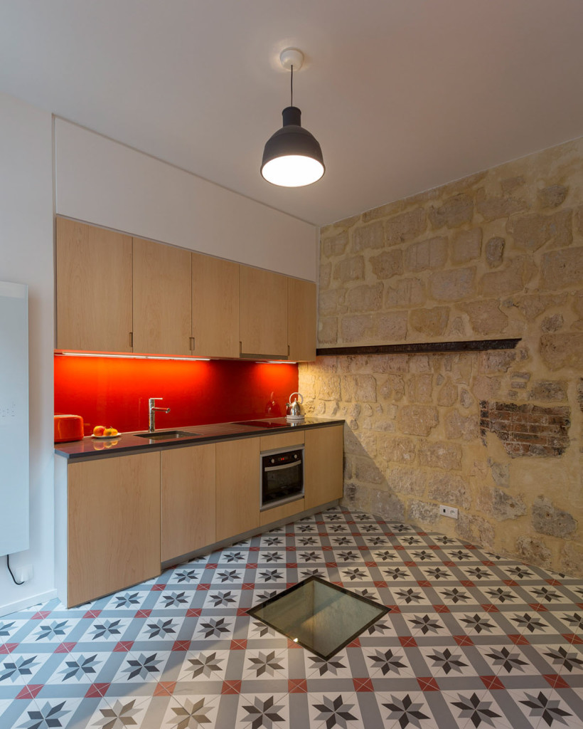 Modern Paris Studio Flat In A 17th Century Mansion Townhouse ...