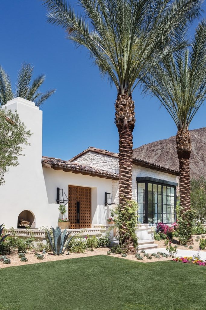 The Simple Elegance of a Hacienda-Style Ranch in La Quinta