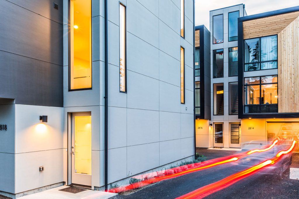 Modern Prefab Modular Townhouses Designed For Urban Living