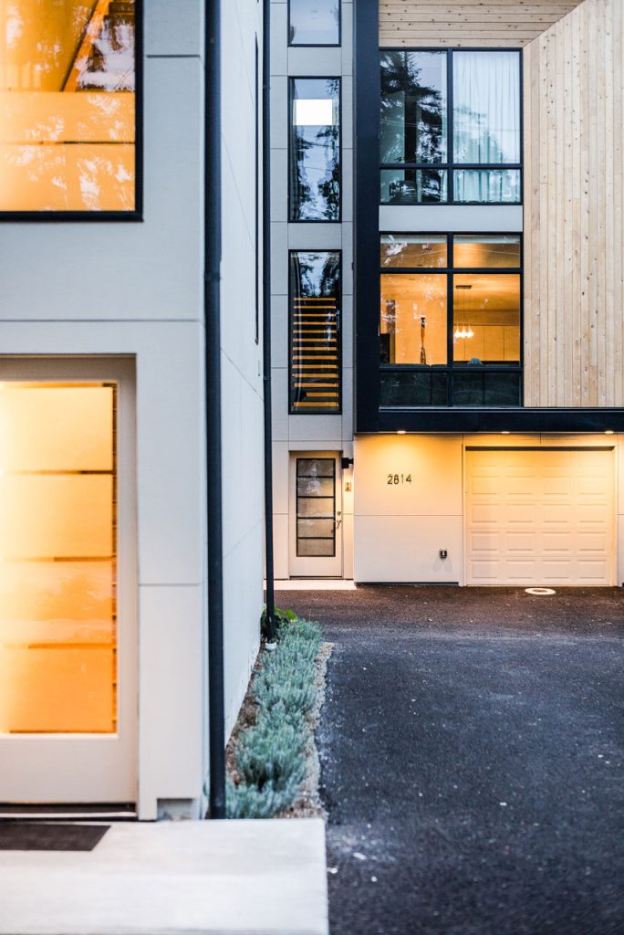 Modern Prefab Modular Townhouses Designed For Urban Living