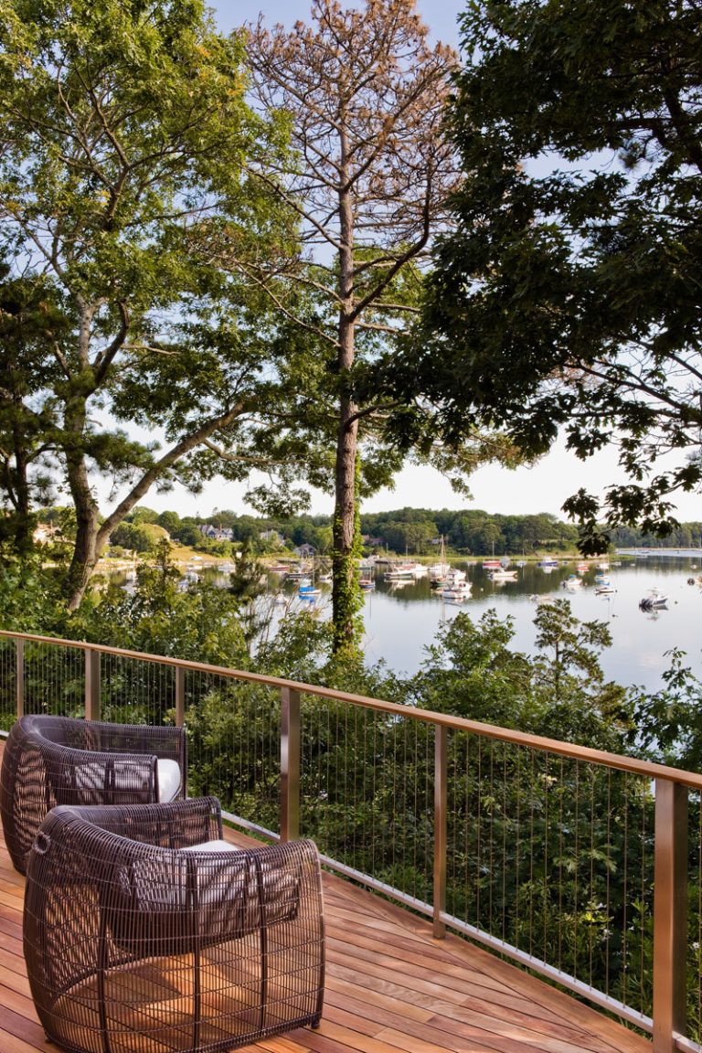 Cape Cod Harbor View House On A Curved Bluff