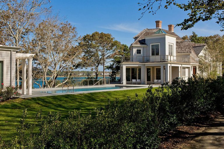 Cape Cod Harbor View House On A Curved Bluff