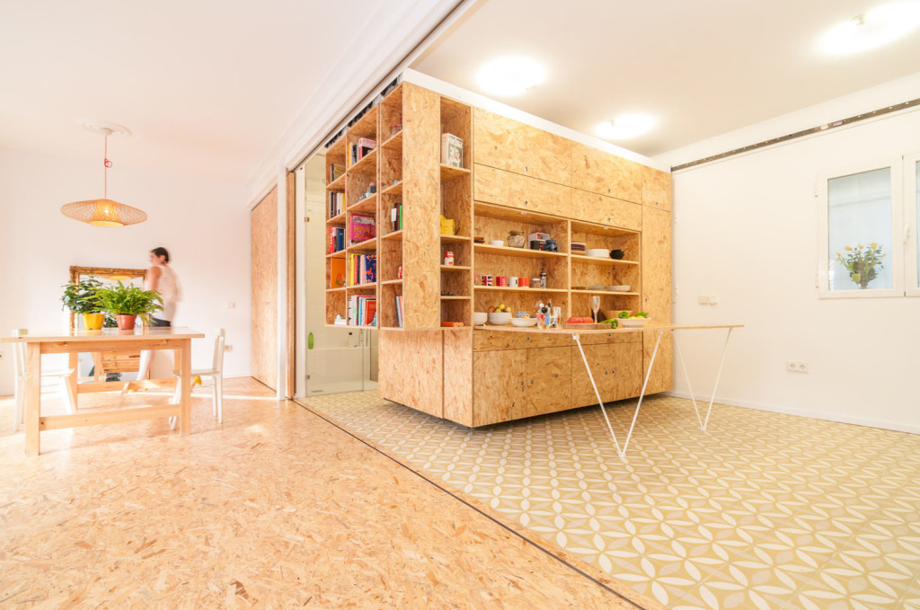 Dynamic Wooden Studio Unit That Allows Easy Reconfiguration Of A Small ...