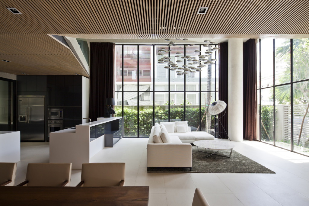 Sleek Architectural Home Design With Elevated Swimming Pool ...