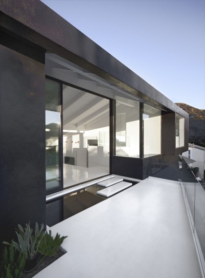 Abstract Minimalist House In Hollywood Hills | iDesignArch | Interior ...