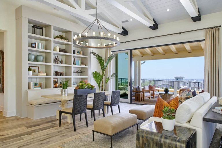 Modern Ranch Style Stone House on Palos Verdes Peninsula