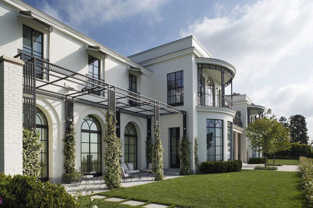 Contemporary Mansion Inspired by Regency Architecture