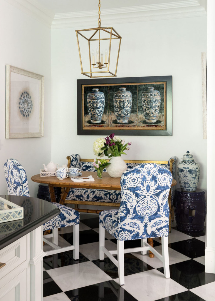 Elegant Regency-Style Palm Beach Villa Combines Classic And ...