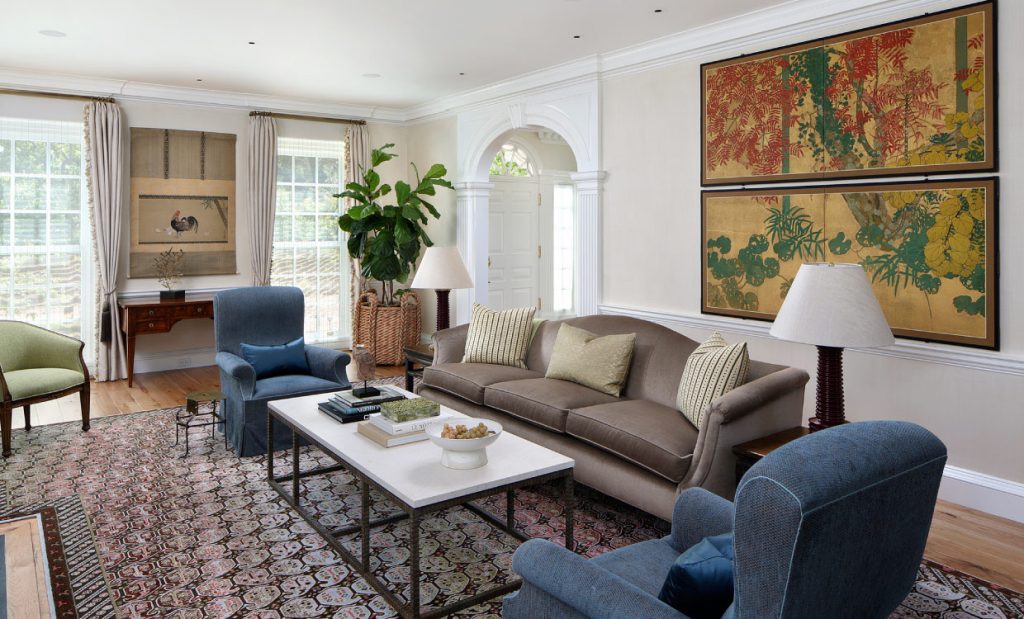 Crown Moulding Dominates This Updated Neoclassical American Federal ...