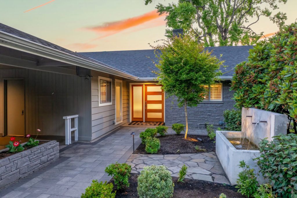 Lakefront Midcentury Modern Home with Coastal Vibe