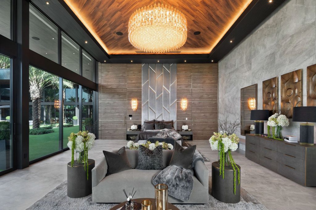 Villa Spectre: A James Bond-Inspired Lakefront Estate