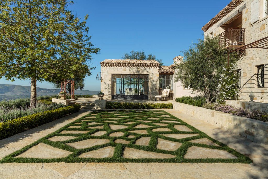 Timeless Provençal Style Stone Villa in Orange County