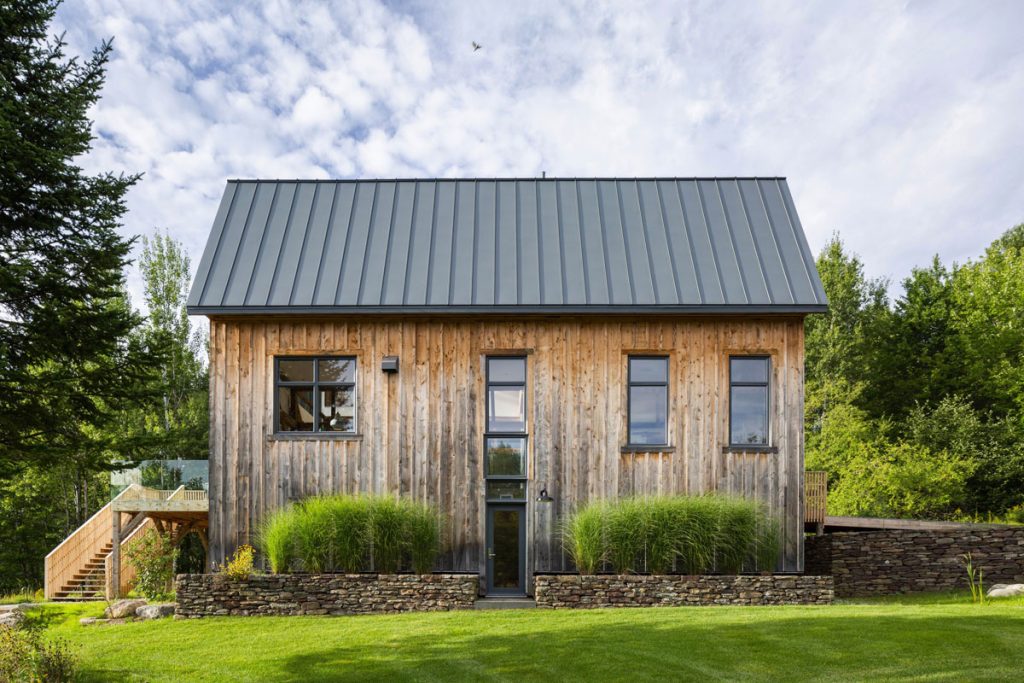 Old Barn Converted Into Beautiful Country Getaway