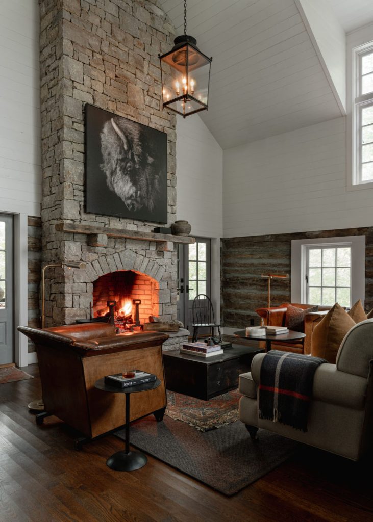 A Historic Farm Transformed into a Picturesque River Retreat