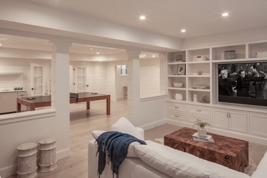 Rustic Coastal Nantucket Island Oasis with Stunning Backyard