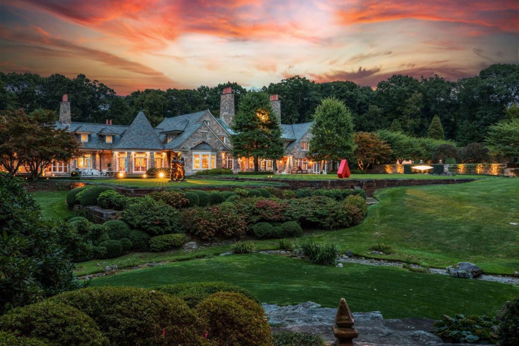 This Iconic Estate on Long Island is a Timeless Masterpiece