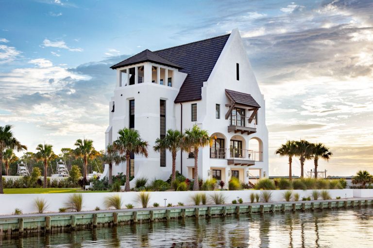 Gulf Coast Waterfront Home Inspired by Bermuda Architecture