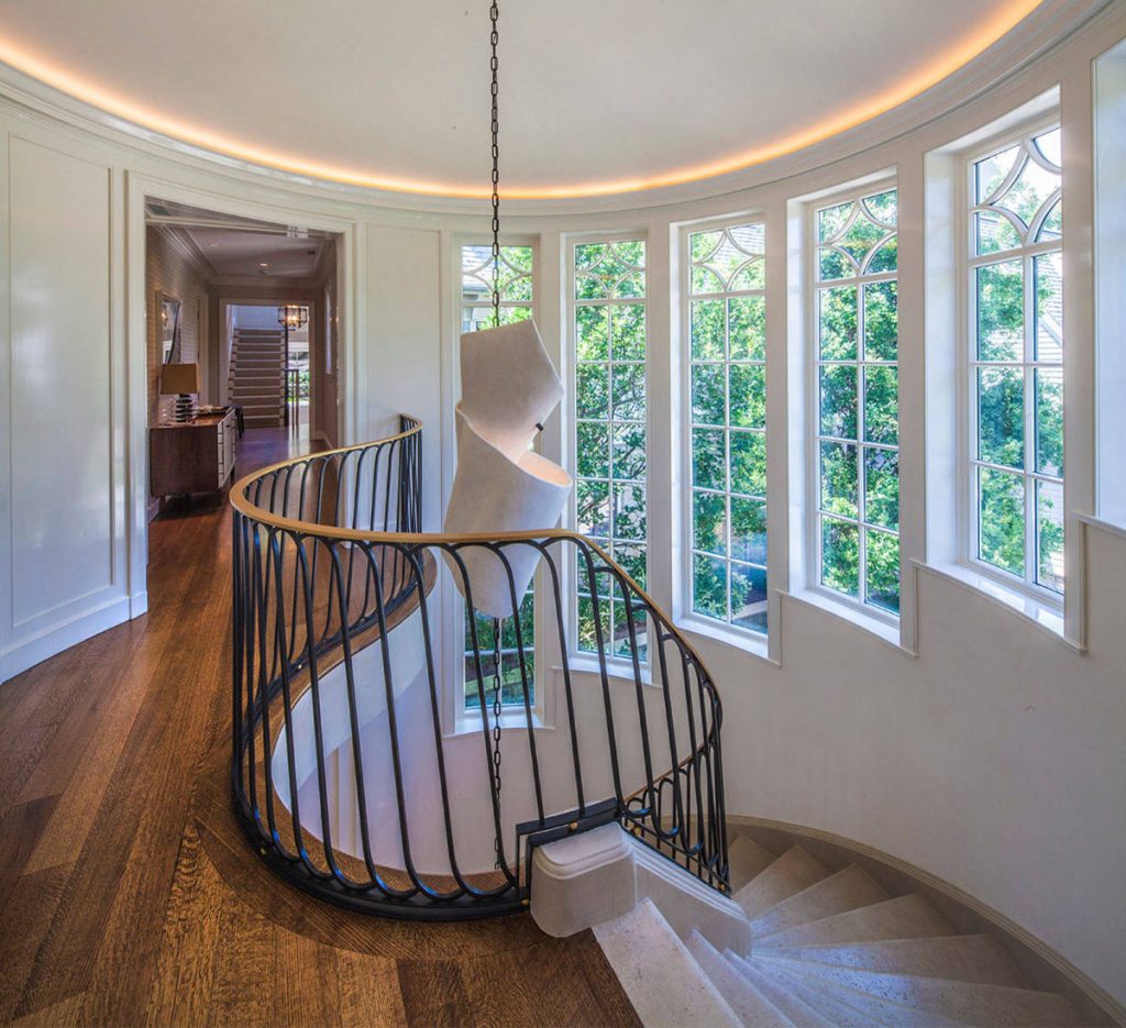 Classic Hamptons Cottage Style Mansion with Curb Appeal