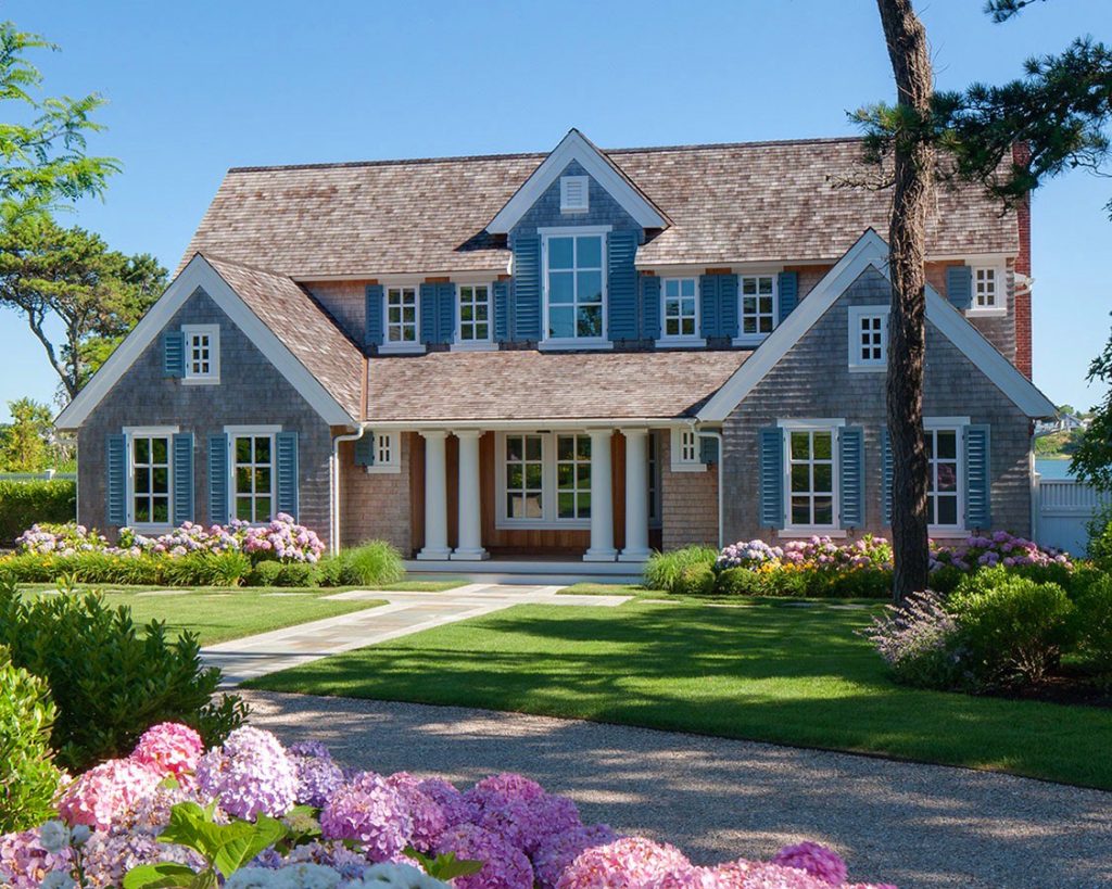 Charming Seaside Cottage Offers the Perfect Cape Cod Escape