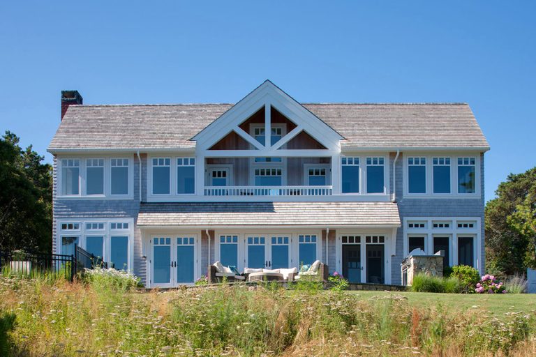 Charming Seaside Cottage Offers the Perfect Cape Cod Escape
