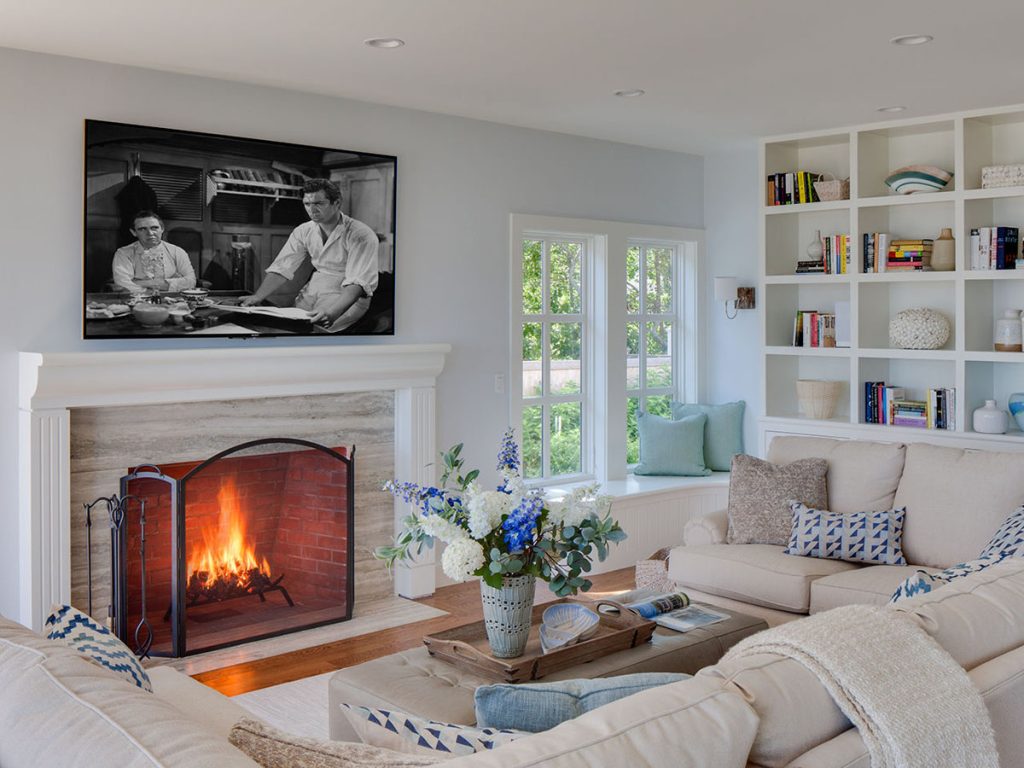 Charming Seaside Cottage Offers the Perfect Cape Cod Escape