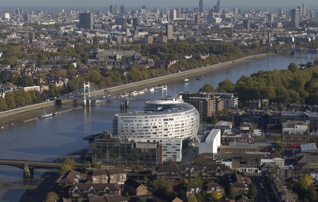 Thames Riverside Luxury Penthouse Apartment