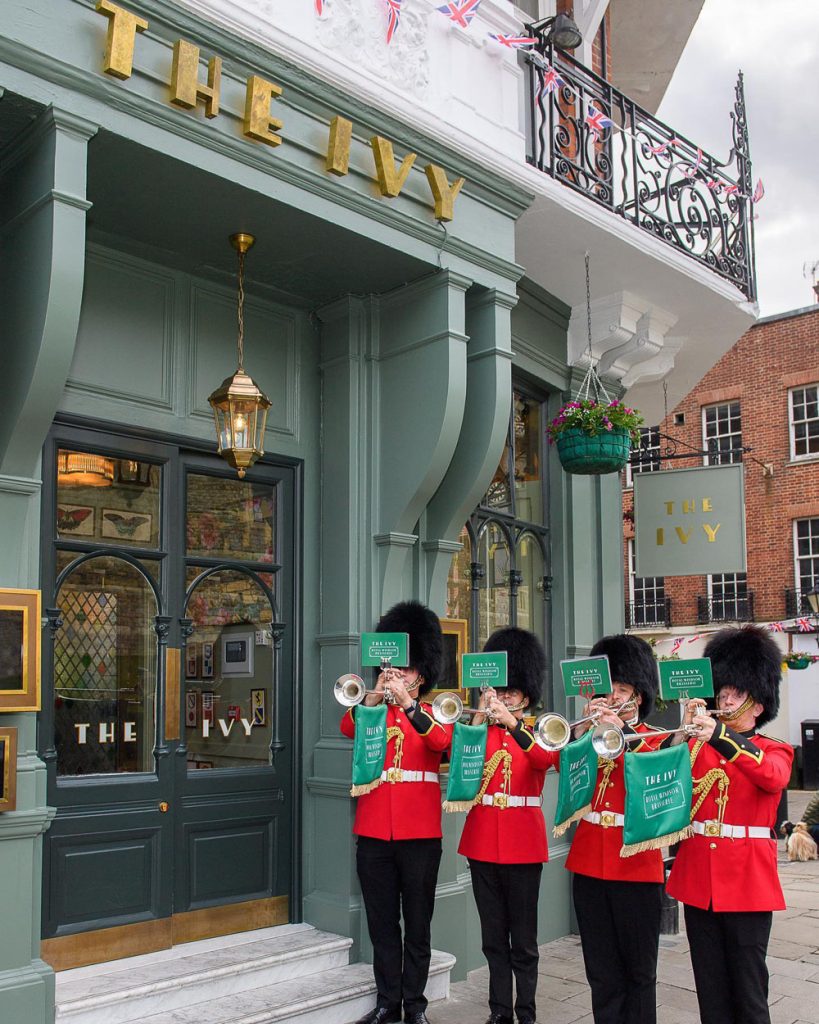 Exotic Elegance of The Ivy Restaurant Next to Windsor Castle