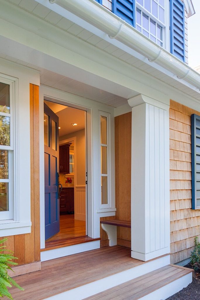 Classic Shingle Style Cottage in Cape Cod with Harbor View