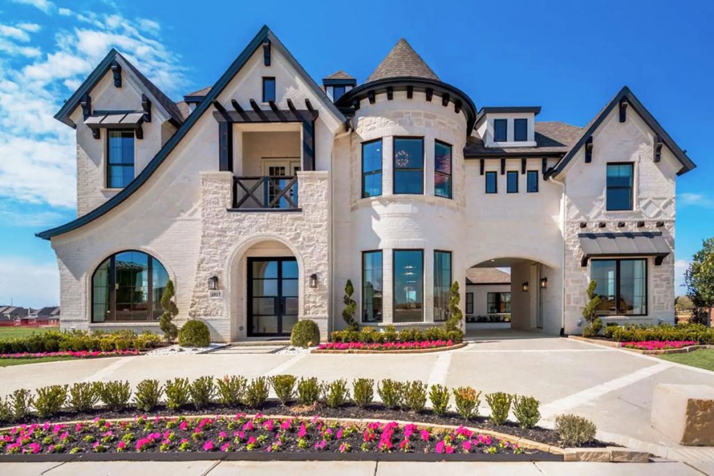 This Inspiring Dream Mansion Looks Like a Suburban Castle