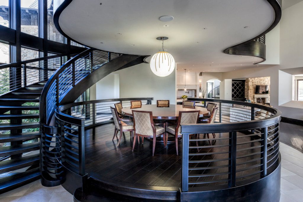 Magnificent Rustic Mountain Estate with Innovative Design