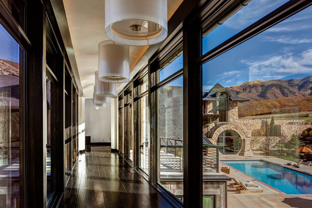 Magnificent Rustic Mountain Estate with Innovative Design