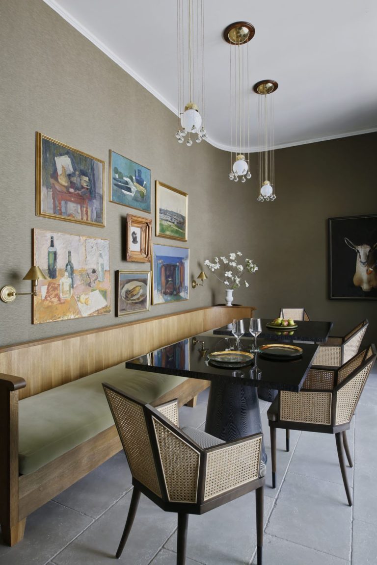 Stately Modern Estate with Classic Architectural Influences