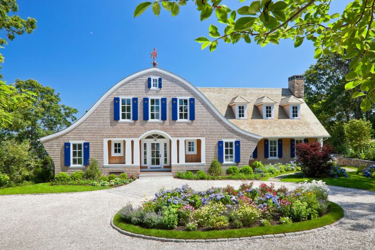 Classical Revival Influenced Shingle Style Beach House