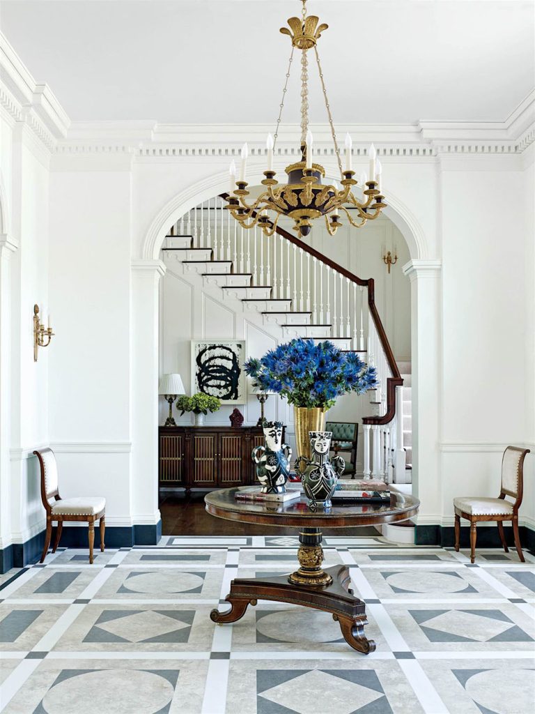 Classic Federal-Style Mansion with Timeless Elegance