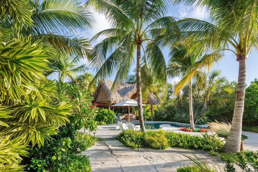 Private Tropical Paradise: A Florida Keys Hideaway