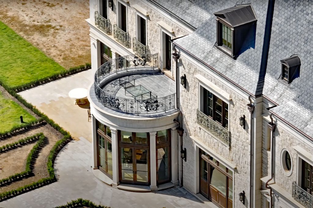 Tyler Perry’s Multi-Million Dollar Grand Estate in Georgia