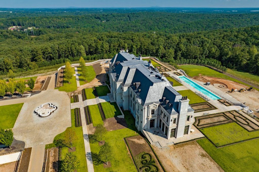 Tyler Perry’s Multi-Million Dollar Grand Estate in Georgia
