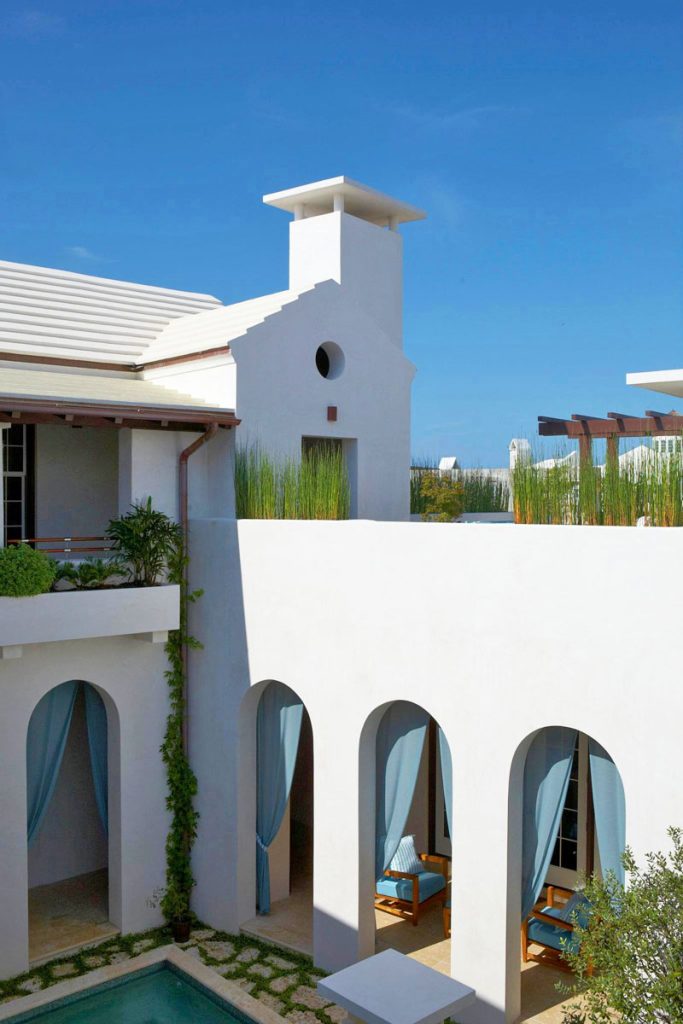 Zen Pool Courtyard House is a Unique Tranquil Hideaway