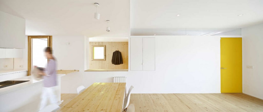 Intimate Modern Apartment Design In Barcelona | iDesignArch | Interior ...